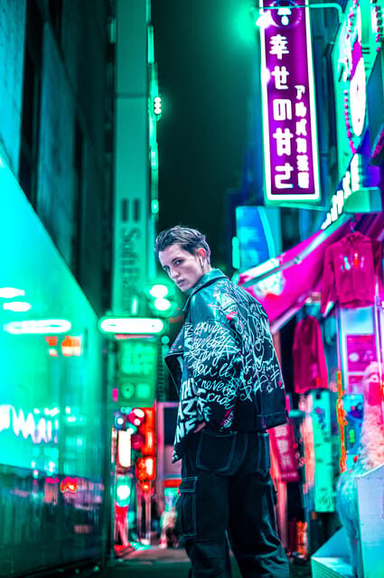 Tokyo Private photo tour with Nightstreet Neon photographer - A Closer Look at the Tokyo Private Photo Tour