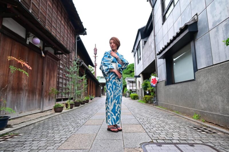 Tokyo Private photo tour with Nightstreet Neon photographer - Who Will Love This Tour?