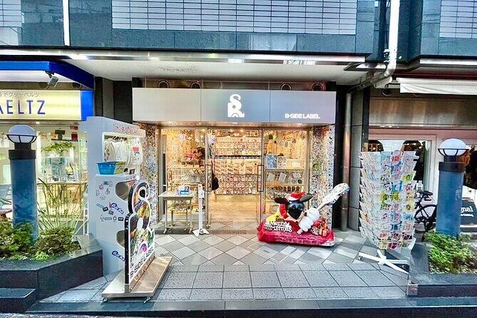 Tokyo Private Vintage Shopping Tour in a Town of youth culture - The Value Proposition