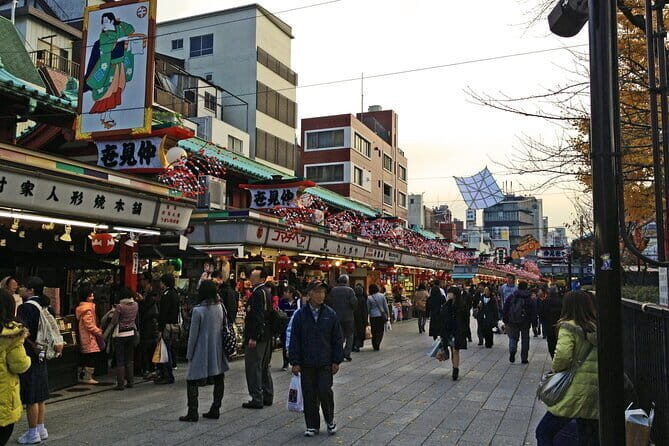 Tokyo Private Walk and Eat Tour with Local Guide - Introduction