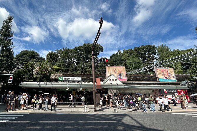 Tokyo Private Walking Tour Shibuya, Harajuku and Meiji Jingu - An In-Depth Look at the Tour