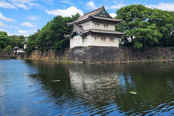 TOKYO : REAL Imperial Palace Tour with Local Japanese guide - Key Points