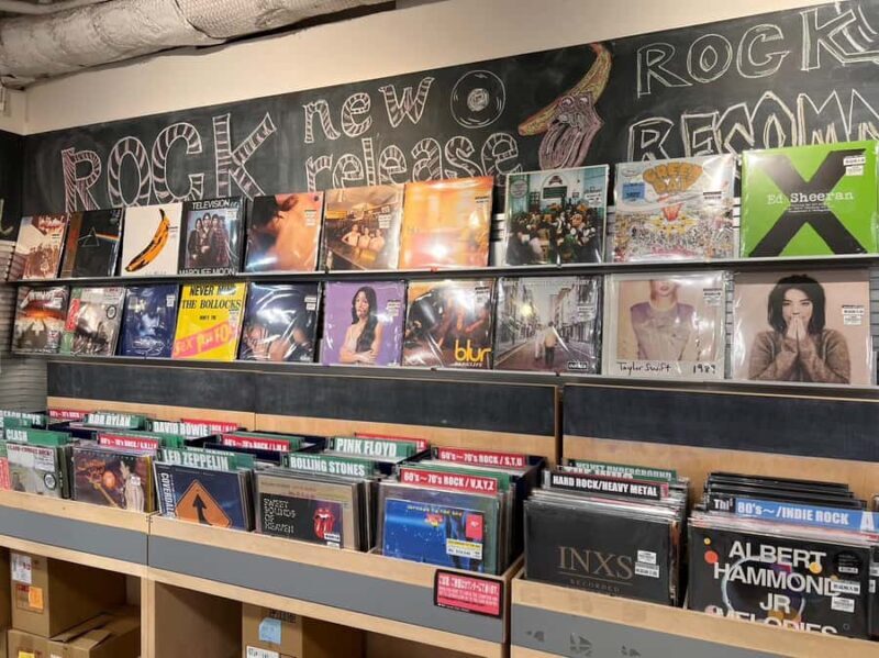 Tokyo: Record shop hopping tour! Find your likely in Shibuya - Who Will Love This Tour?