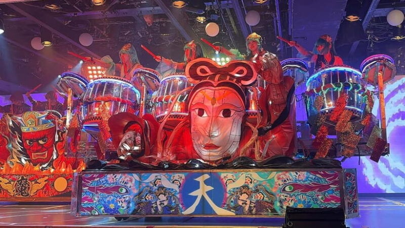 Tokyo: Samurai Restaurant Show Ticket with 2 Drinks - Key Points