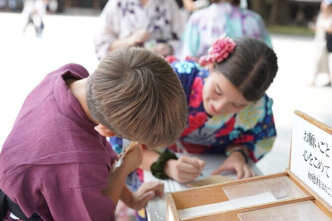 Tokyo, Shibuya: Meiji Shrine Tour in KIMONO / English-friendly - The Itinerary in Detail: What You Can Expect