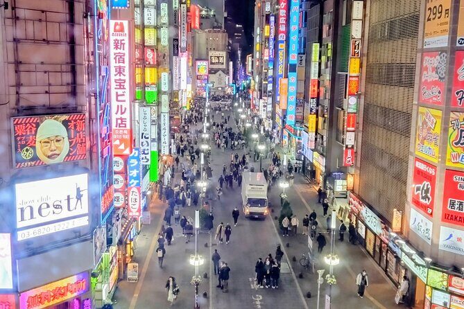Tokyo Shinjuku at Night - Why This Tour Works