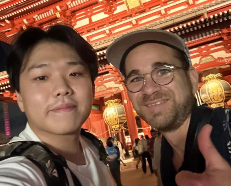 Tokyo: Shinjuku Bar Hopping & Cultural Exchange with Locals - What to Expect During the Tour