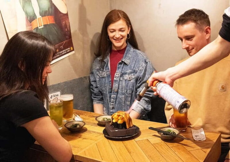 Tokyo: Shinjuku Bar Hopping & Night Walking Tour - Key Points