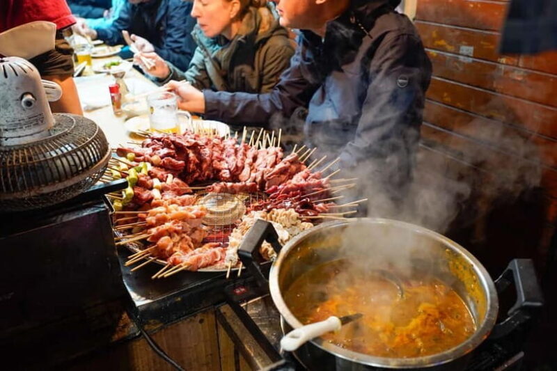 Tokyo: Shinjuku Golden Gai Bar Hopping Night Tour - Exploring the Heart of Shinjuku’s Nightlife