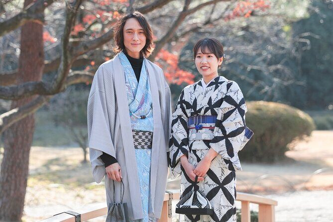 Tokyo Shinjuku Gyoen Premium Silk Kimono Rental with Dressing - FAQ