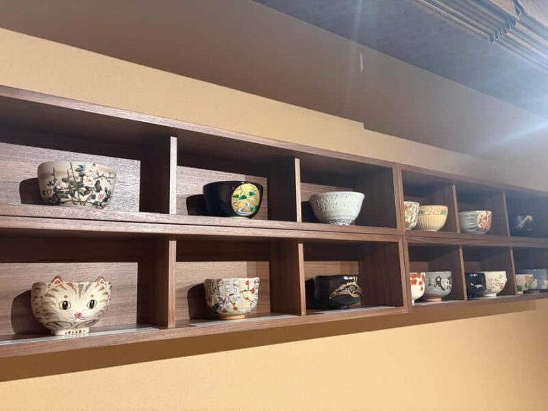 Tokyo: Shinjuku Matcha Preparation Experience with Host - Key Points