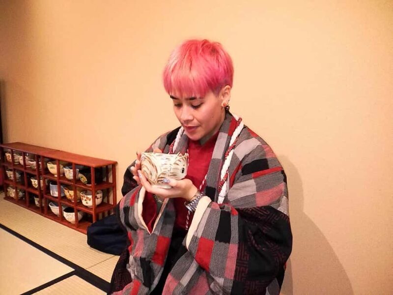 Tokyo: Shinjuku Matcha Preparation Experience with Host - Practical Details & Tips