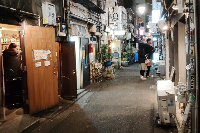 Tokyo: Shinjuku Night Adventure Kabukicho & Golden Local Bar Hop - The Sum Up