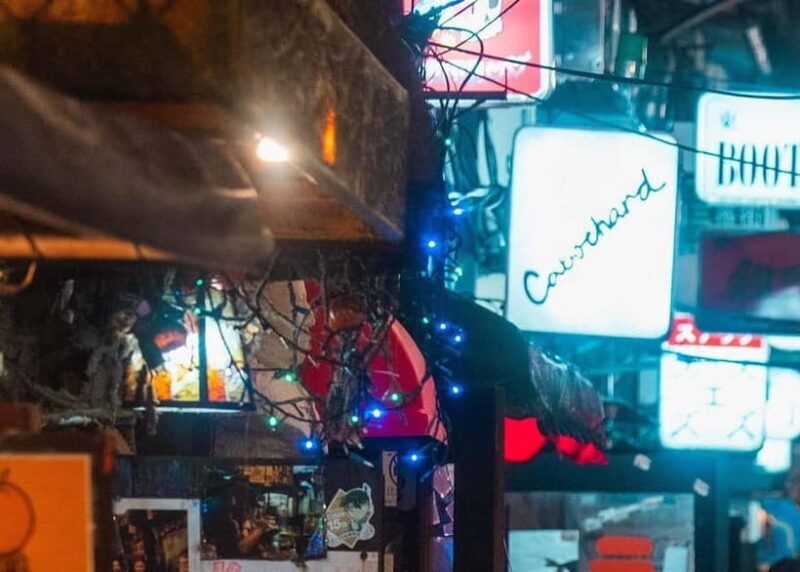 Tokyo Shinjuku Night Tour Golden Gai And Local Culture - Iconic Landmarks and Sacred Spaces
