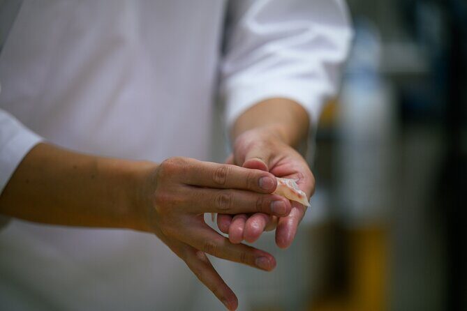 Tokyo Sushi Experience: Make Sushi with Toyosu Market Fish - An In-Depth Look at the Tour