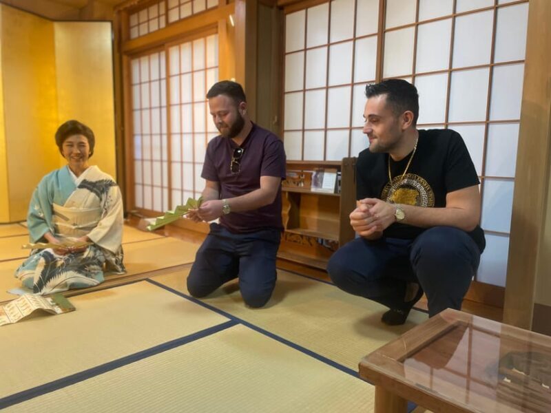 Tokyo: Taste the downtown mood and enjoy traditional cuisine - The Sum Up