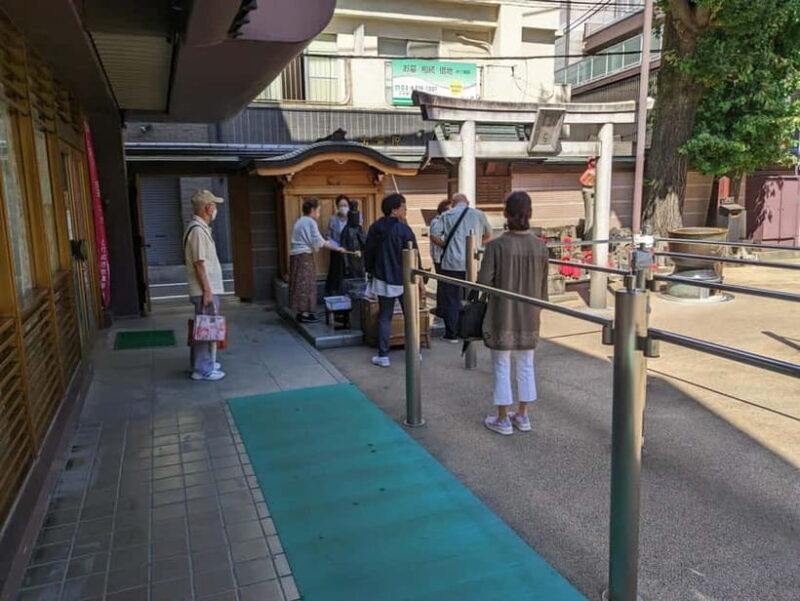 Tokyo: Temples and Rikugien Gardens Guided Walking Tour - An In-Depth Look at the Tour