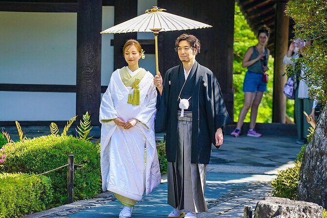 Tokyo to Osaka 8 Days Japan Mini Group Tour with Max 6 People - Transportation and Accommodation