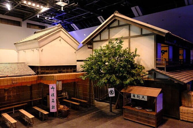 Tokyo Tour Imperial Palace, Sake, Robots, Gardens and Edo Museum - Who will love this tour?