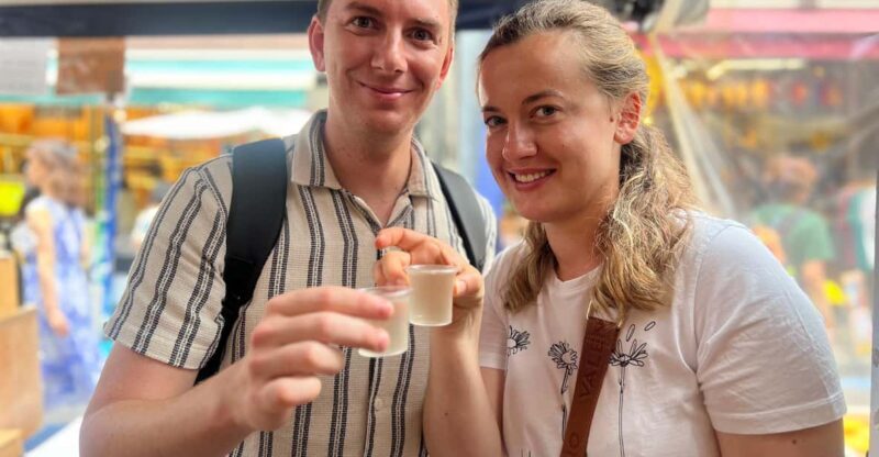 Tokyo: Tsukiji Fish Market Food and Walking Tour - Exploring Tokyo’s Tsukiji Fish Market: A Walk Through Japan’s Culinary Heart