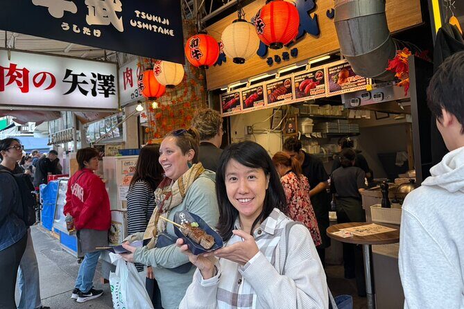 Tokyo: Tsukiji Fish Market Food & Walking tour by "Real Insider" - Starting Point and First Impressions