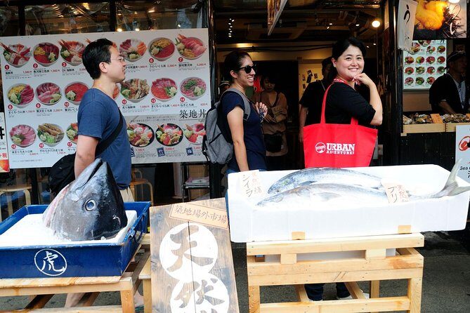 Tokyo: Tsukiji Fish Market Tour with Food Tastings & Shrine Visit - What Makes This Tour Stand Out?
