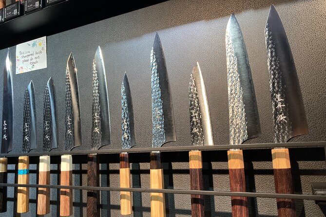 Tokyo Tsukiji Fish Market Walking and Exploring Hidden Gems Tour - Ending at Caretta Shiodome: Views and Reflection