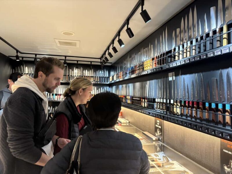 Tokyo: Tsukiji Outer Market & Honganji Temple Walking Tour - Key Points