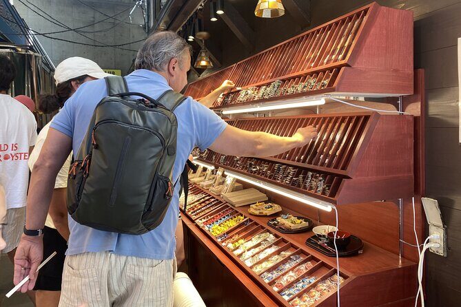 Tokyo: Tuna Auction at Toyosu & Tsukiji Food Walking Tour - An In-Depth Look at the Tour Experience