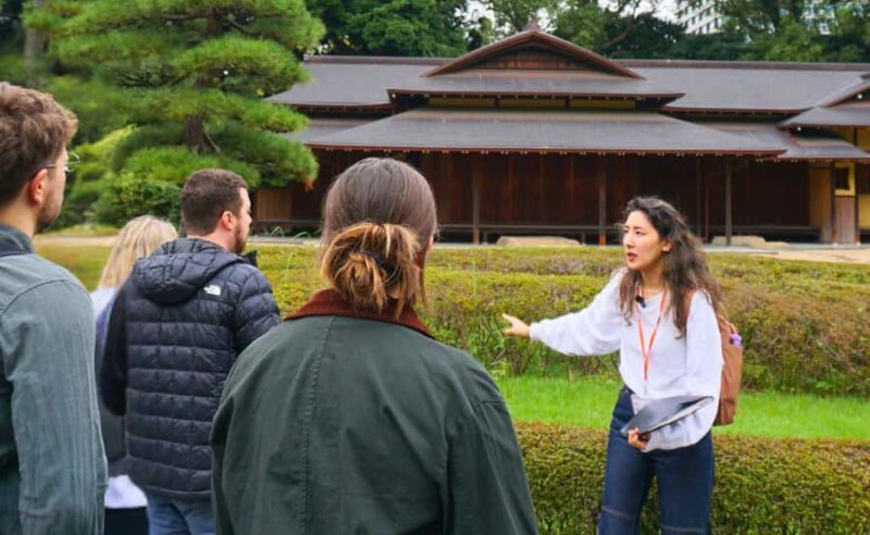 Tokyo: Walking Tour of the Imperial Palace, Shoguns, and Garden - An Authentic, Engaging Introduction to Tokyo’s Imperial Secrets