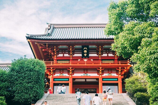 Tokyo Yokohama Night View Tour With Kamakura And Enoshima Island - Discovering Japan’s Coastal Charm: A Closer Look at the Tokyo Yokohama Night View Tour With Kamakura And Enoshima Island