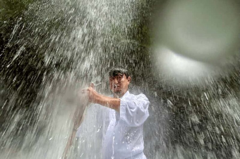 Tokyo: Yuhi no Taki Waterfall Meditation Experience - Key Points