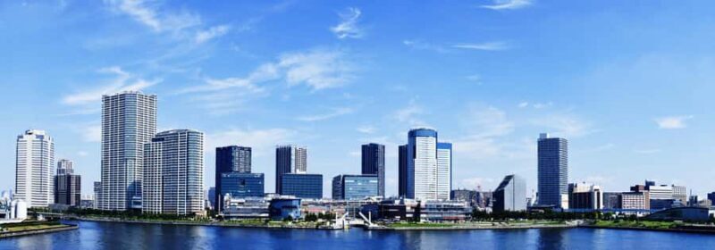 Tokyo's Hidden Gem: Modern Toyosu Market Coastal Tour - The Peaceful Waterfront at Gururi Park