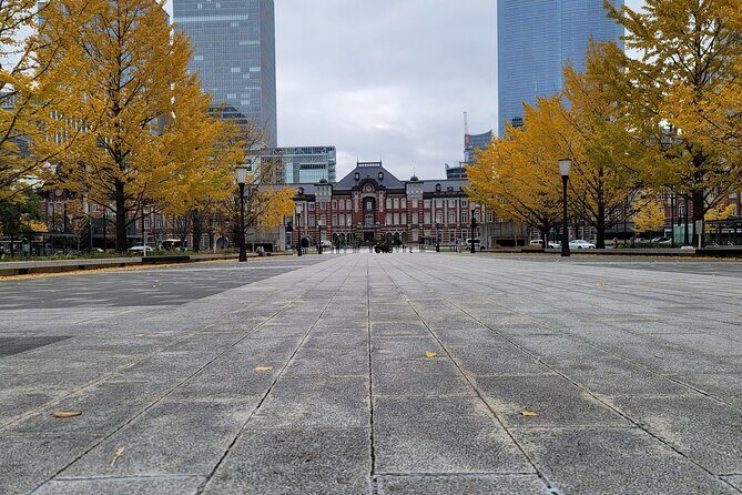 Tokyo's Imperial Palace & Nihonbashi Tour - Key Points