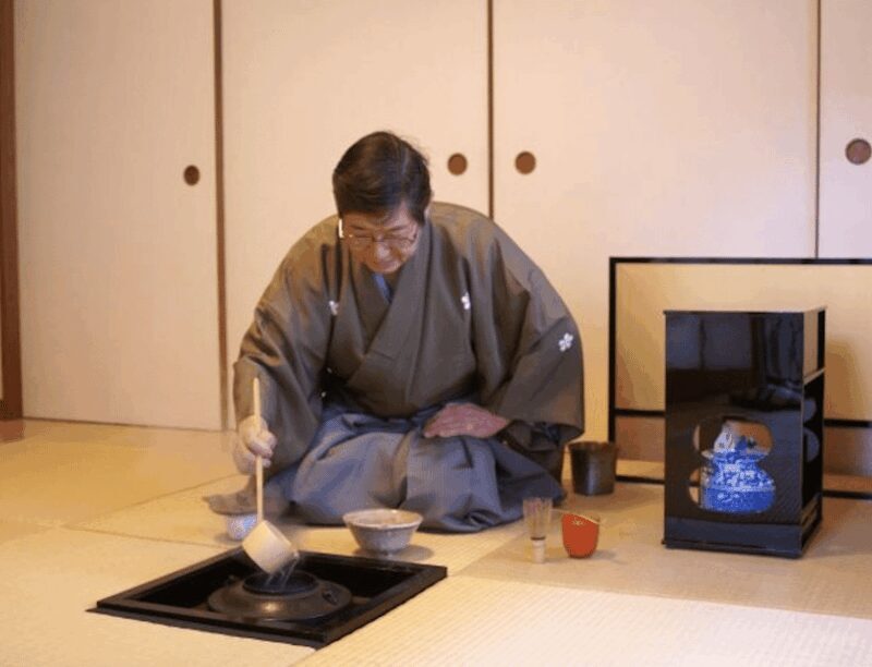 Tokyo:Tea ceremony experience at Komaba Warakuan - What to Expect at the Komaba Warakuan Tea Ceremony