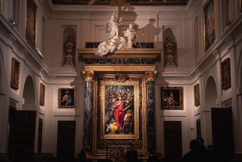 Toledo: Cathedral Tour with a Local Guide - Starting Point and First Impressions
