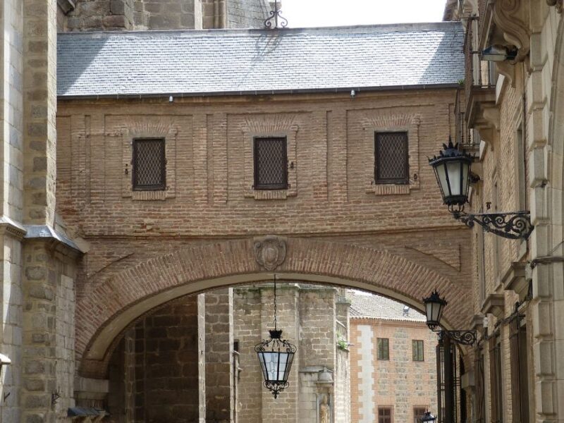 Toledo: Guided Walking Tour with Cathedral Ticket and Tour - How the Experience Fits Together
