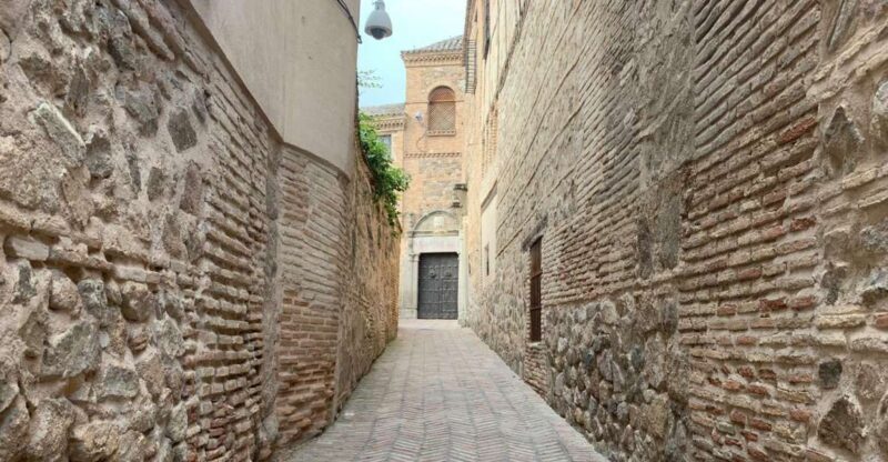 Toledo: Sepharad Jewish Quarter Walking Tour - A Detailed Breakdown of the Experience
