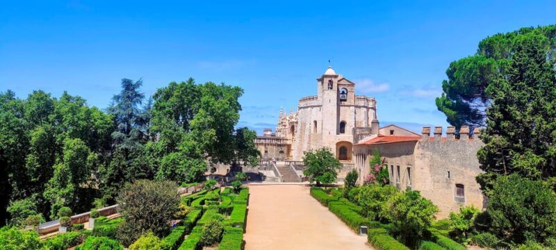 Tomar and Almourol: A Day of Templar Heritage (From Lisbon) - Starting Out: Pickup and Transportation