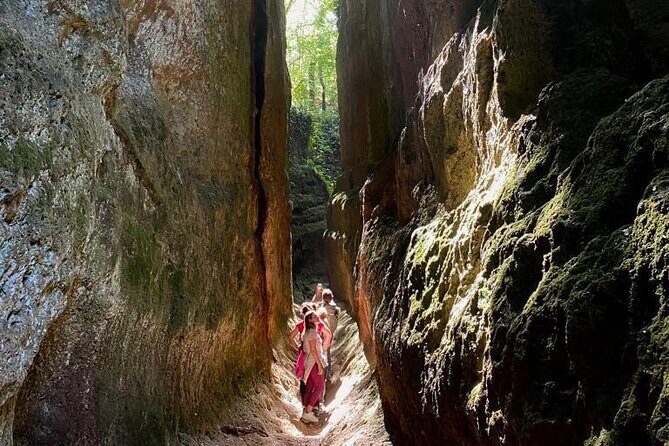 Tomb Hunting and Trekking Adventure in Sovana - The Sum Up