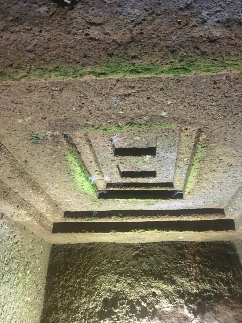 Tomb Hunting and Trekking Adventure in Sovana - Key Points