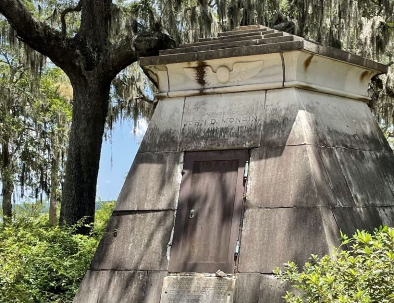 Tombs of Savannah: Bonaventure Cemetery Experience - The Walking Tour Format and Practical Aspects