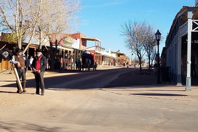 Tombstone and Bisbee Sightseeing Tour with Saguaro N.P. - Saguaro National Park: Iconic Desert Scenery