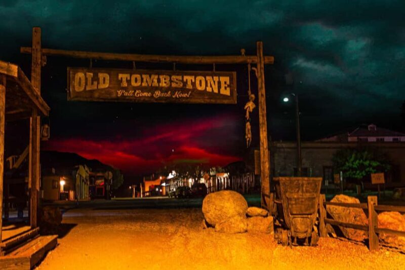 Tombstone Ghost Tours: Ghosts & Gunslingers of the Wild West - Key Points