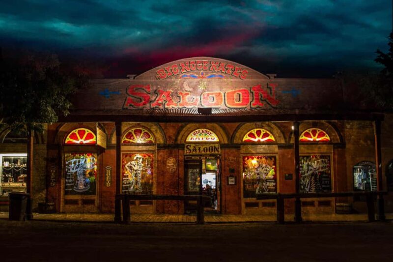 Tombstone Terrors Boos and Booze Haunted Pub Crawl - What to Expect from the Tombstone Haunted Pub Crawl