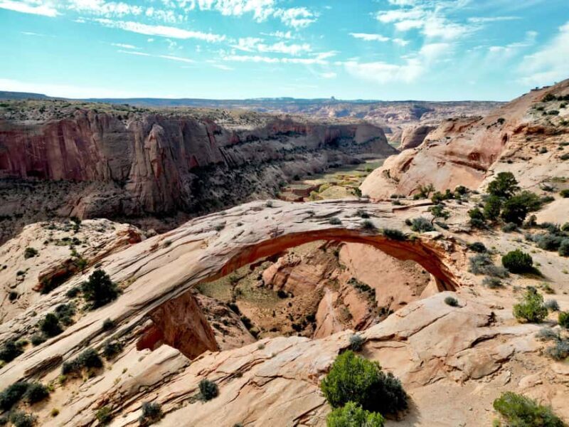 Tonalea: Guided Eggshell Arch Hike w/ Day or Sunset Options - What to Expect on the Tour