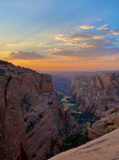 Tonalea: Guided Eggshell Arch Hike w/ Day or Sunset Options - Wrapping It Up: Who Is This Tour For?