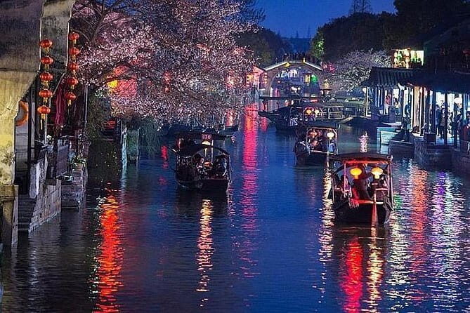Tongli or Zhouzhuang Water Town Private Night Tour from Suzhou - Key Points