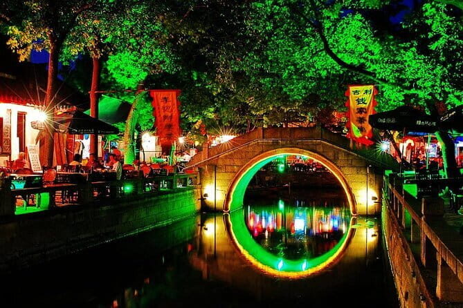 Tongli or Zhouzhuang Water Town Private Night Tour from Suzhou - The Pickup and Journey