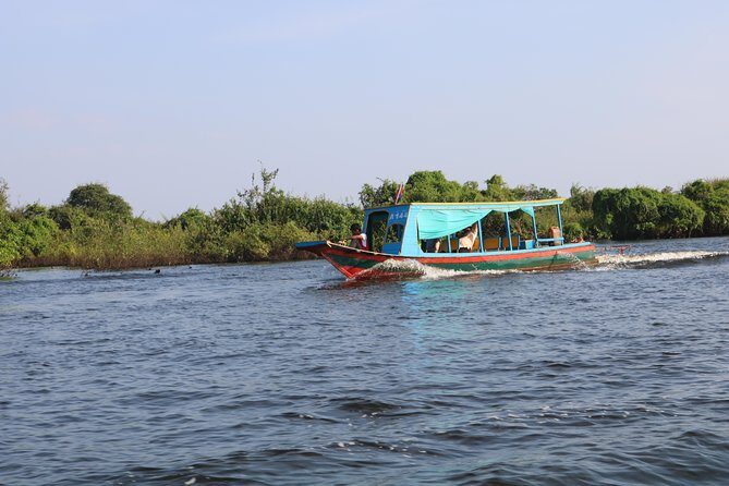 Tonle Sap Lake - Fishing Village & Flooded Forest - A Deep Dive into the Experience